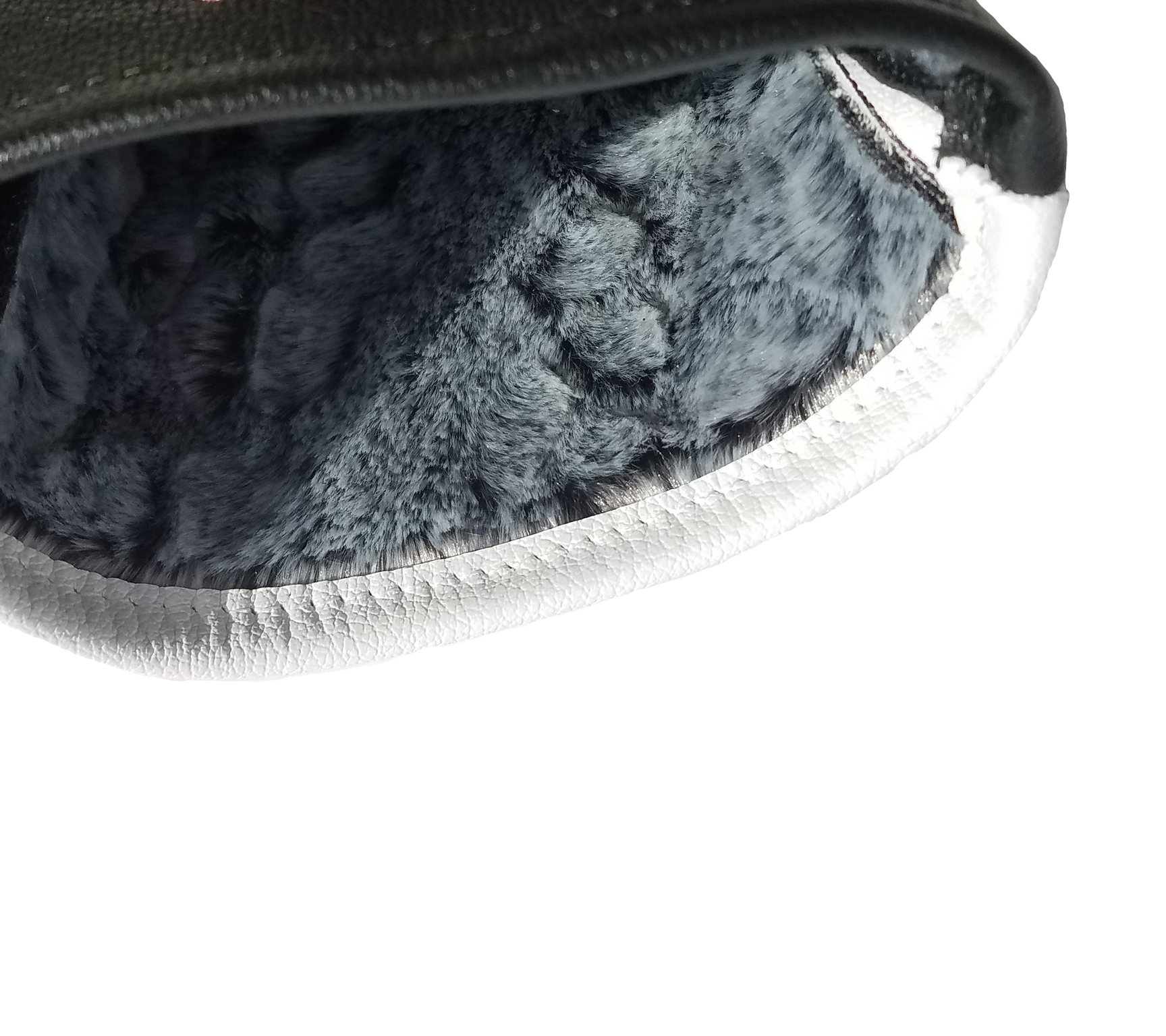 The Stripes Skull & Bones Alignment Sticks Cover – Robert Mark Golf